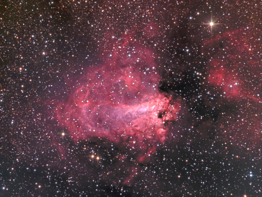 M17 (NGC6618) 2010/05/12 オメガ星雲 [宇宙(そら)のキャンバス]